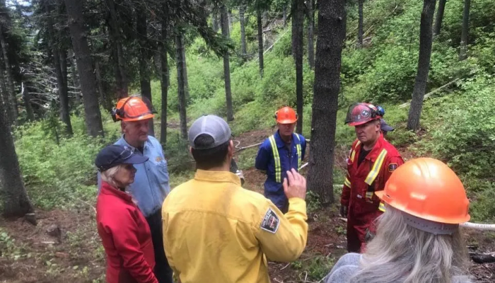 Apex Volunteer Fire Rescue | Families helping families!